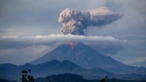 5 Volcanoes in the U.S. That Could Erupt Soon - Jontic